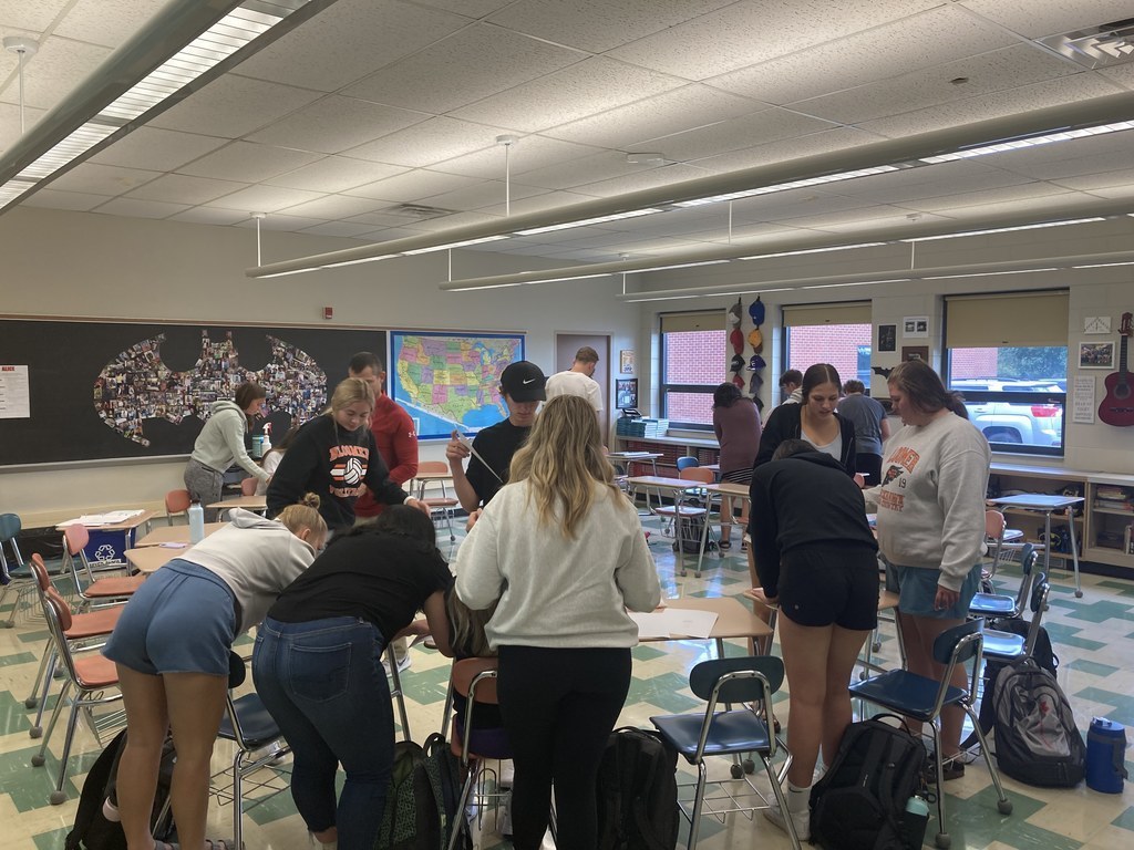 Live Feed | Bloomer Middle School